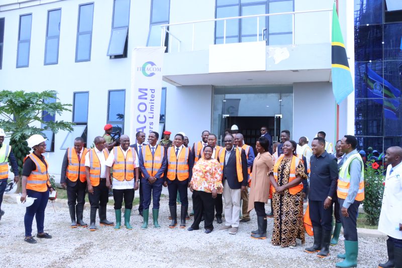 PM visits Multi-billion fertilizer factory in Dodoma; implores farmers ...